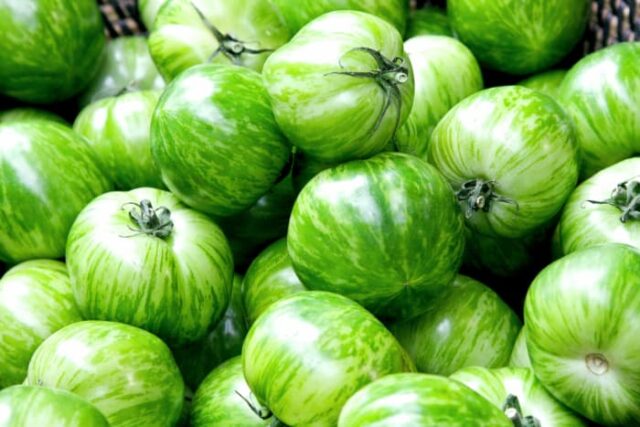 The Green Zebra Tomato - Minneopa Orchards