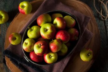 The Lady Apple - Minneopa Orchards