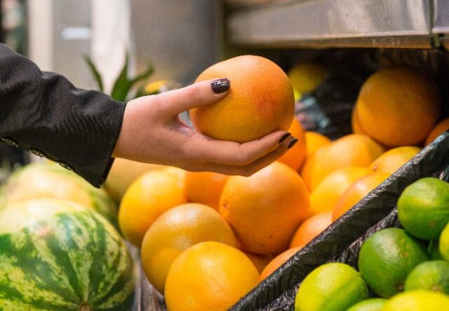 How to Tell if Grapefruit is Ripe - Minneopa Orchards