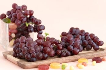 Candy Snaps Grapes - Minneopa Orchards