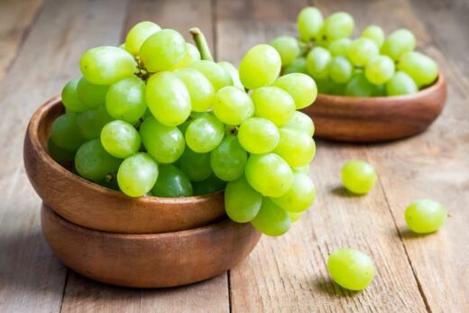 8 Kinds of Green Grapes - Minneopa Orchards