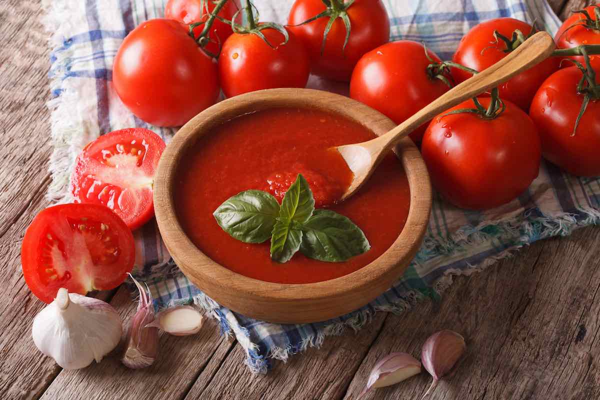 The Best Tasting Tomatoes: 7 Delicious Varieties to Grow in Your Garden ...