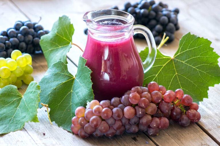 How To Make Grape Juice + An Amazing Grape Juice Recipe - Minneopa Orchards