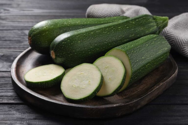 Zucchini vs. Cucumber: What's the Difference? - Minneopa Orchards