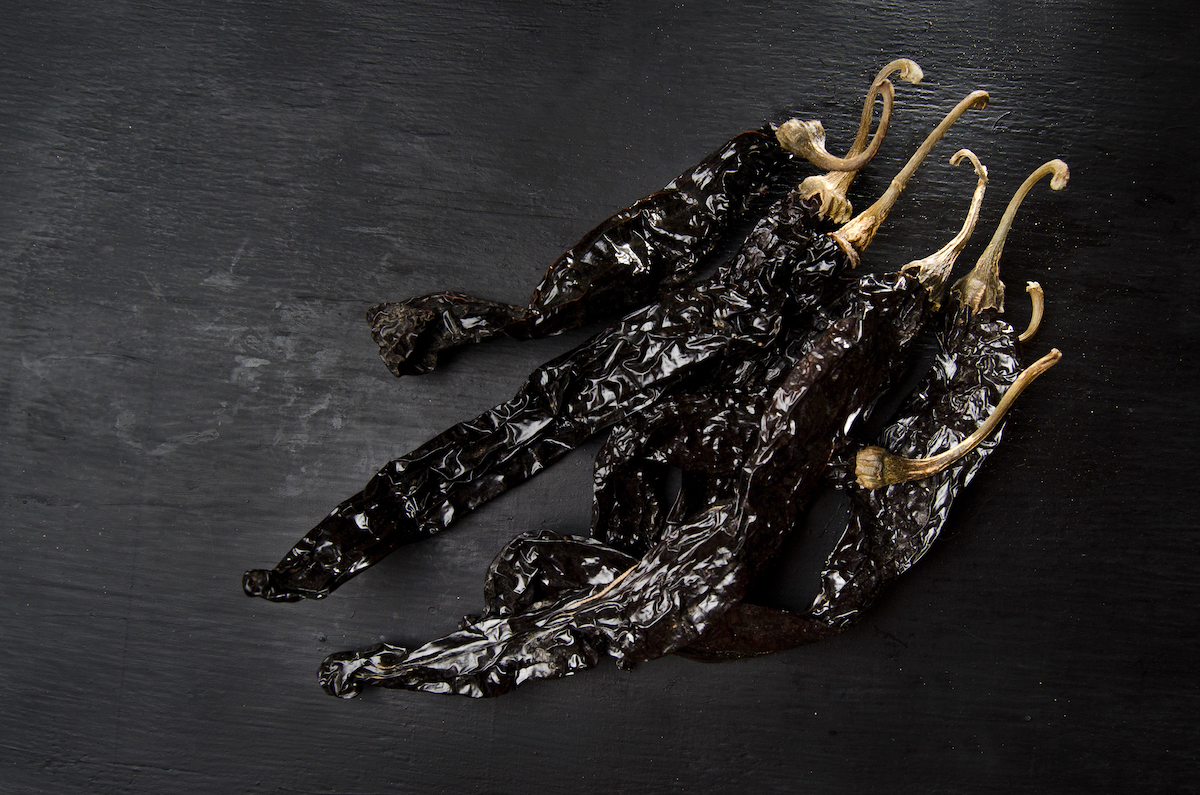 All About the Delectable Pasilla Pepper - Minneopa Orchards