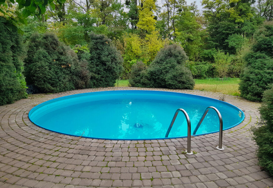 Backyard Mini Pool Installation: Maximizing Your Outdoor Space ...