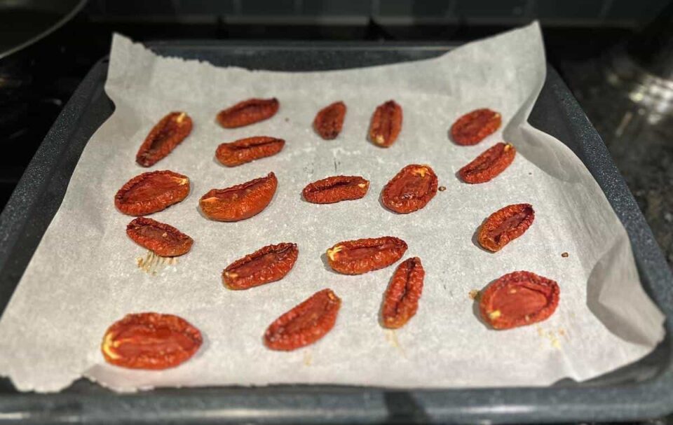 How to Make Oven Dried Tomatoes: Easy Step by Step Instruction ...